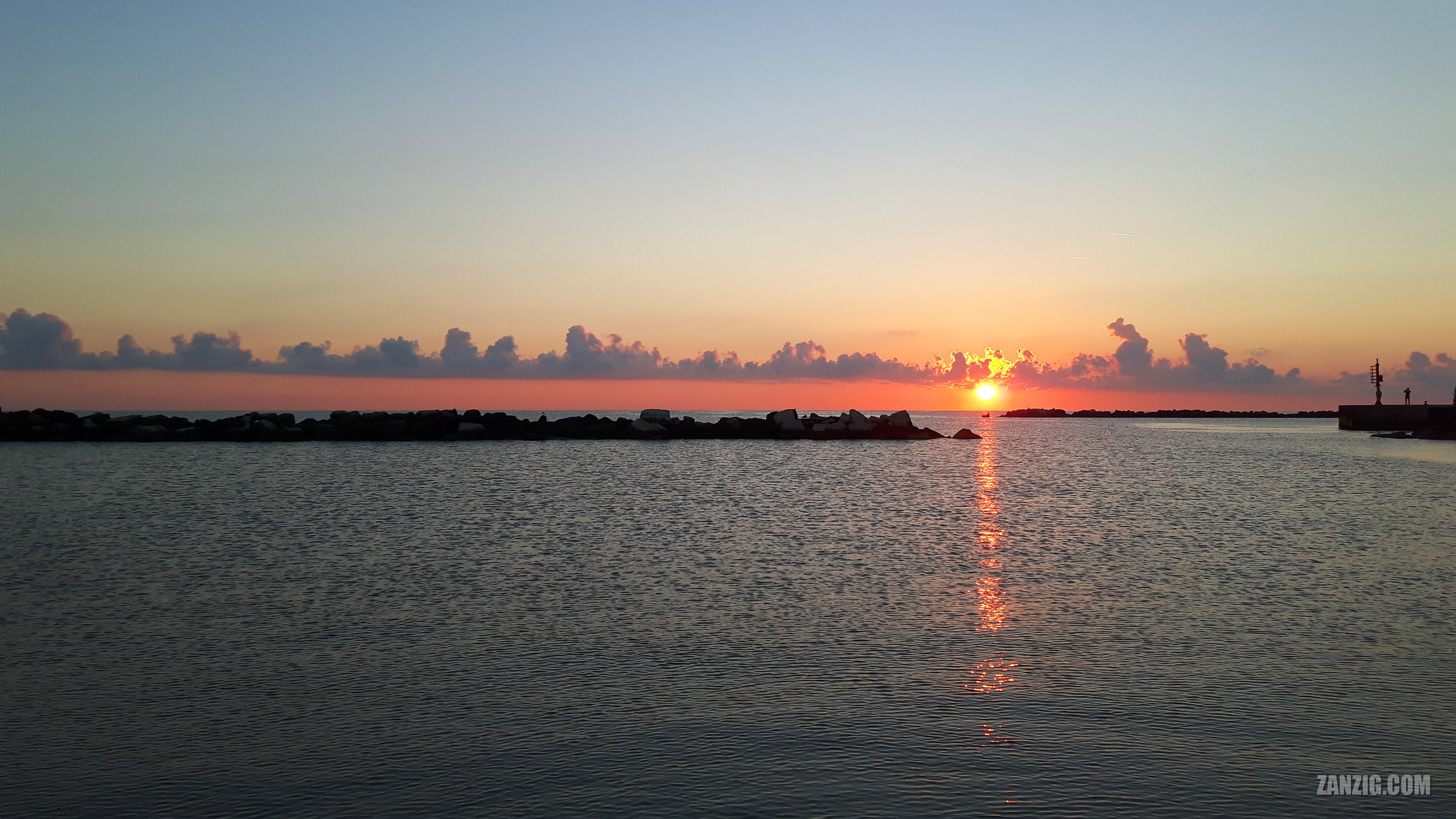 Sunrise, Bellaria, Rimini, Italy (VII) – Zanzig.com Photo Hub