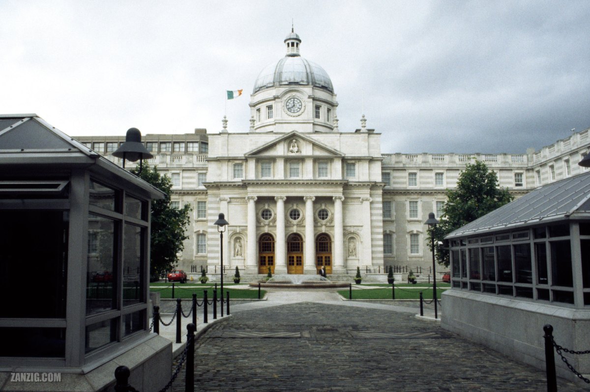 Government Buildings, Dublin, Ireland, 1999 – Zanzig.com Photo Hub