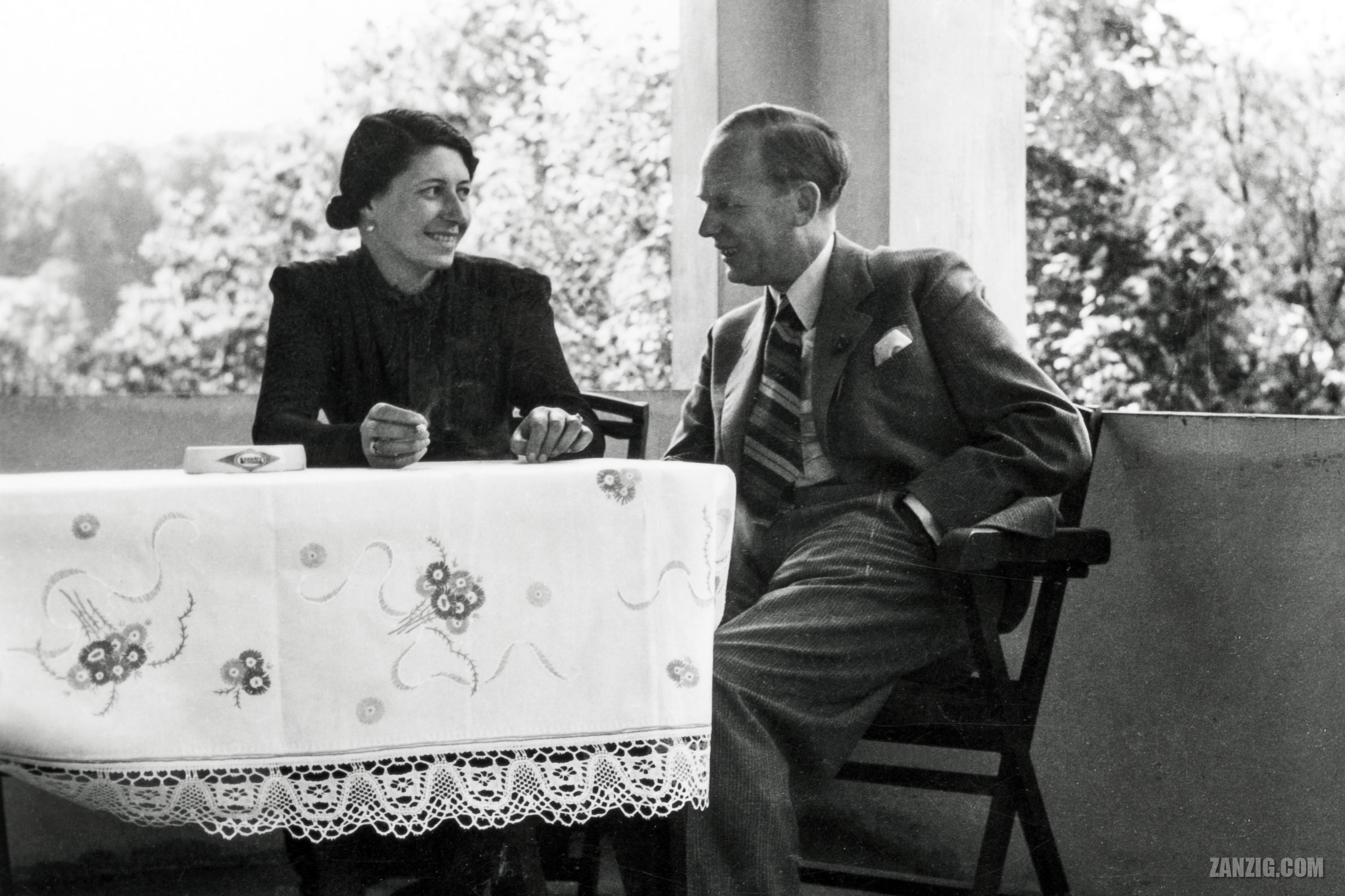 Edith and Otto Schweim, Malente, 1943 (I) – Zanzig.com Photo Hub