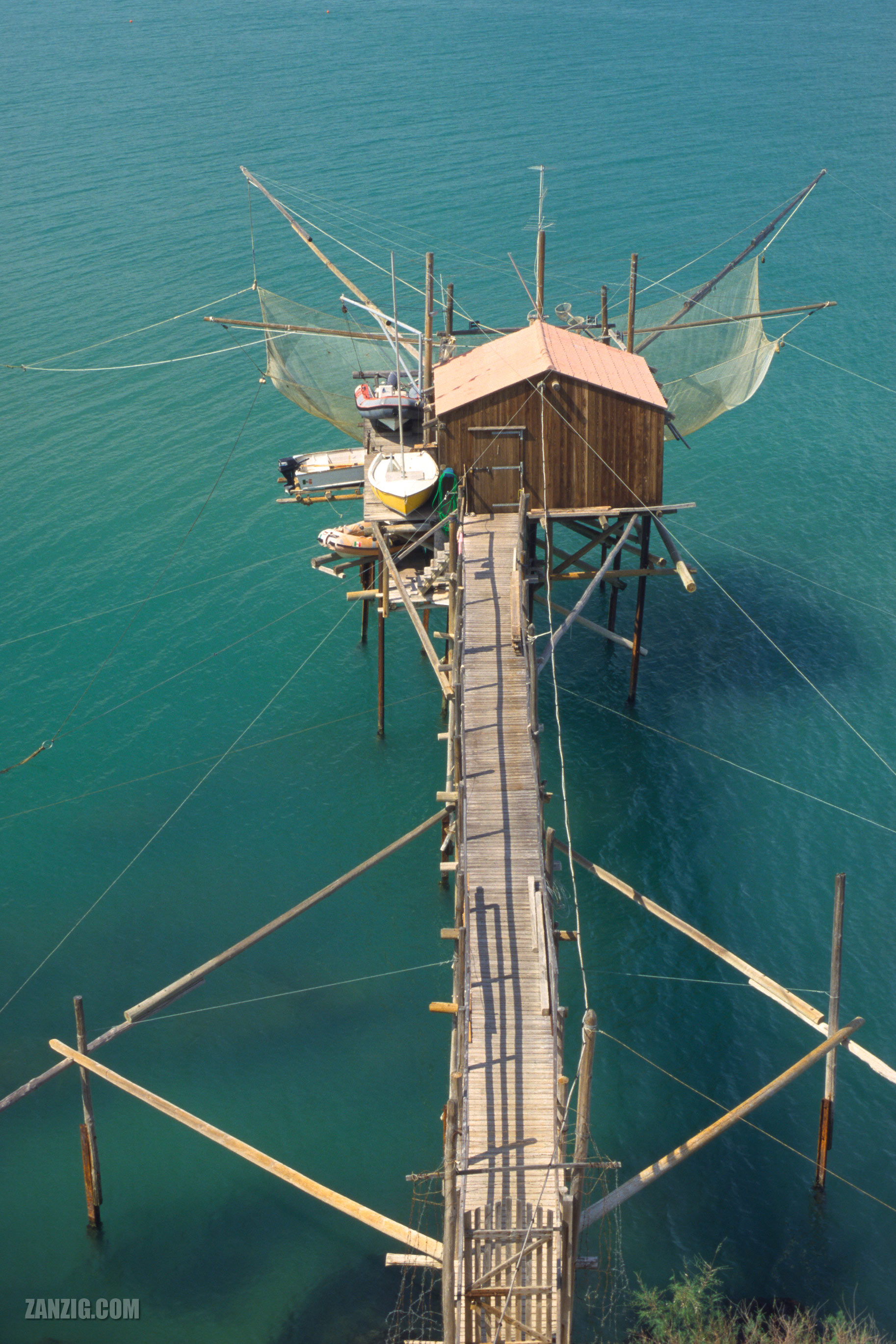 Traditional Fishing Shack, Italy – Zanzig.com Photo Hub