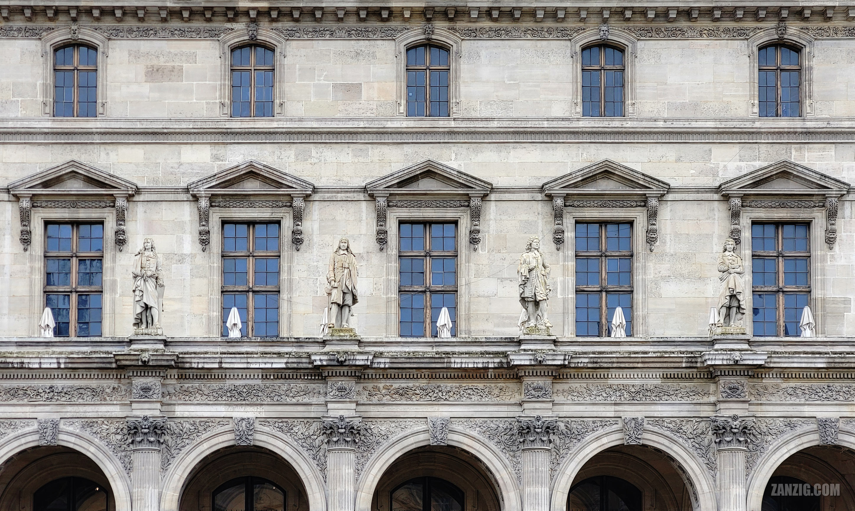 Denon Wing, Louvre, Paris, France – Zanzig.com Photo Hub