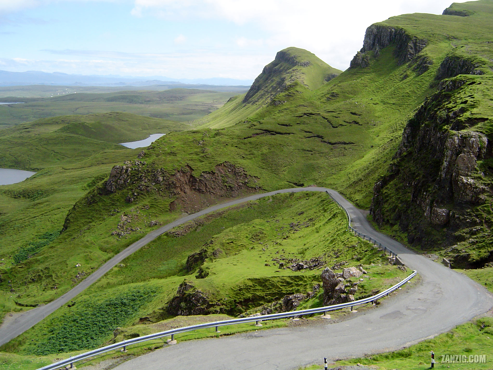 View across the Quiraing, Isle of Skye, Scotland (I) – Zanzig.com Photo Hub