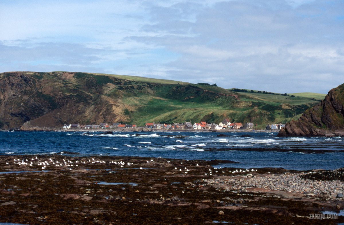 Gamrie Bay and Crovie, Scotland (II) – Zanzig.com Photo Hub